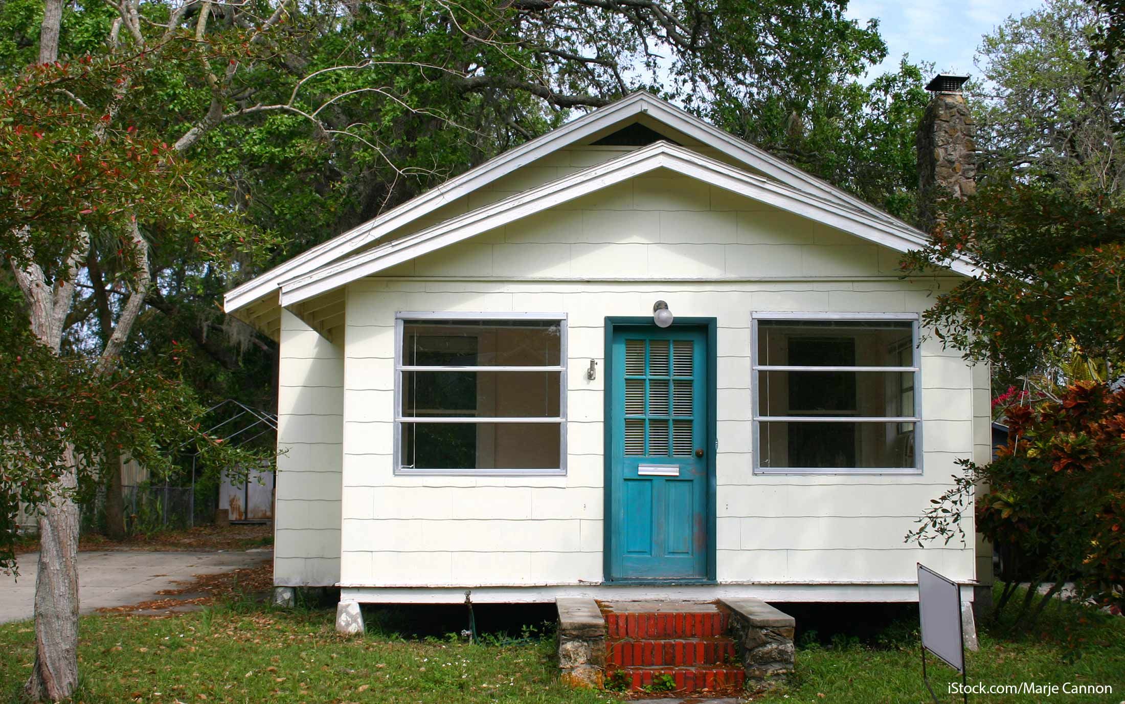 10 Loopholes to Build a Tiny Home Legally | GOBankingRates
