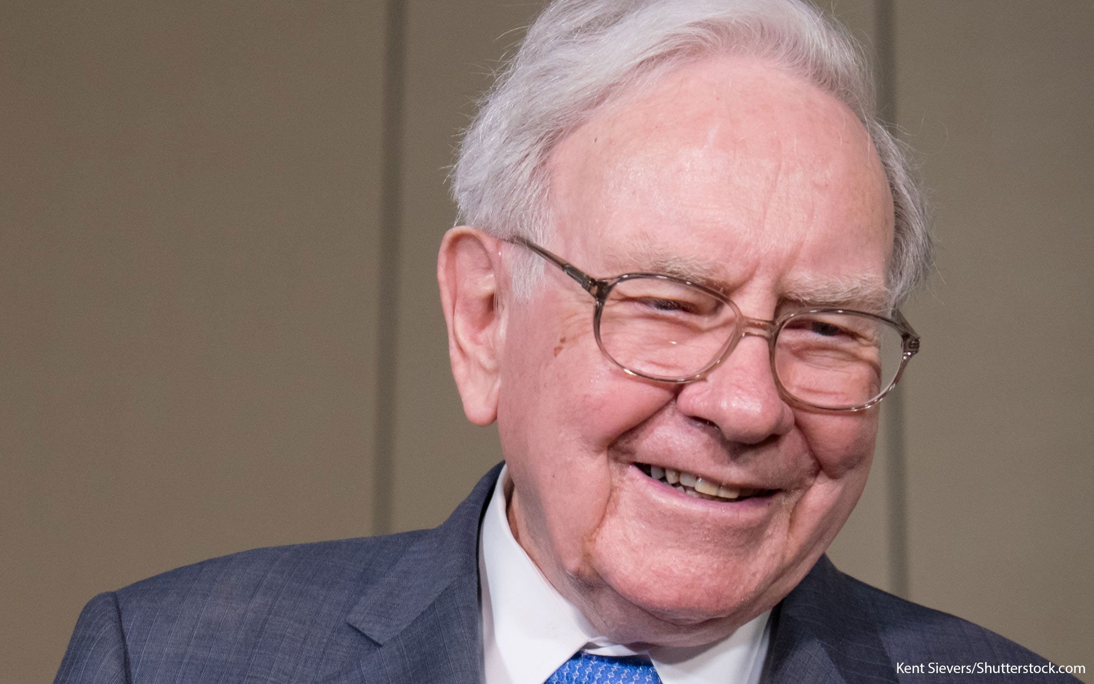 Warren Buffett Invests $1.1 Billion in Apple Stock: Should You Invest ... Warren Buffett Invests $1.1 Billion in Apple Stock: Should You Invest ...