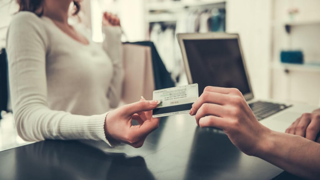 Discover Checking Account Review: Get Cash Back on Debit Purchases ...