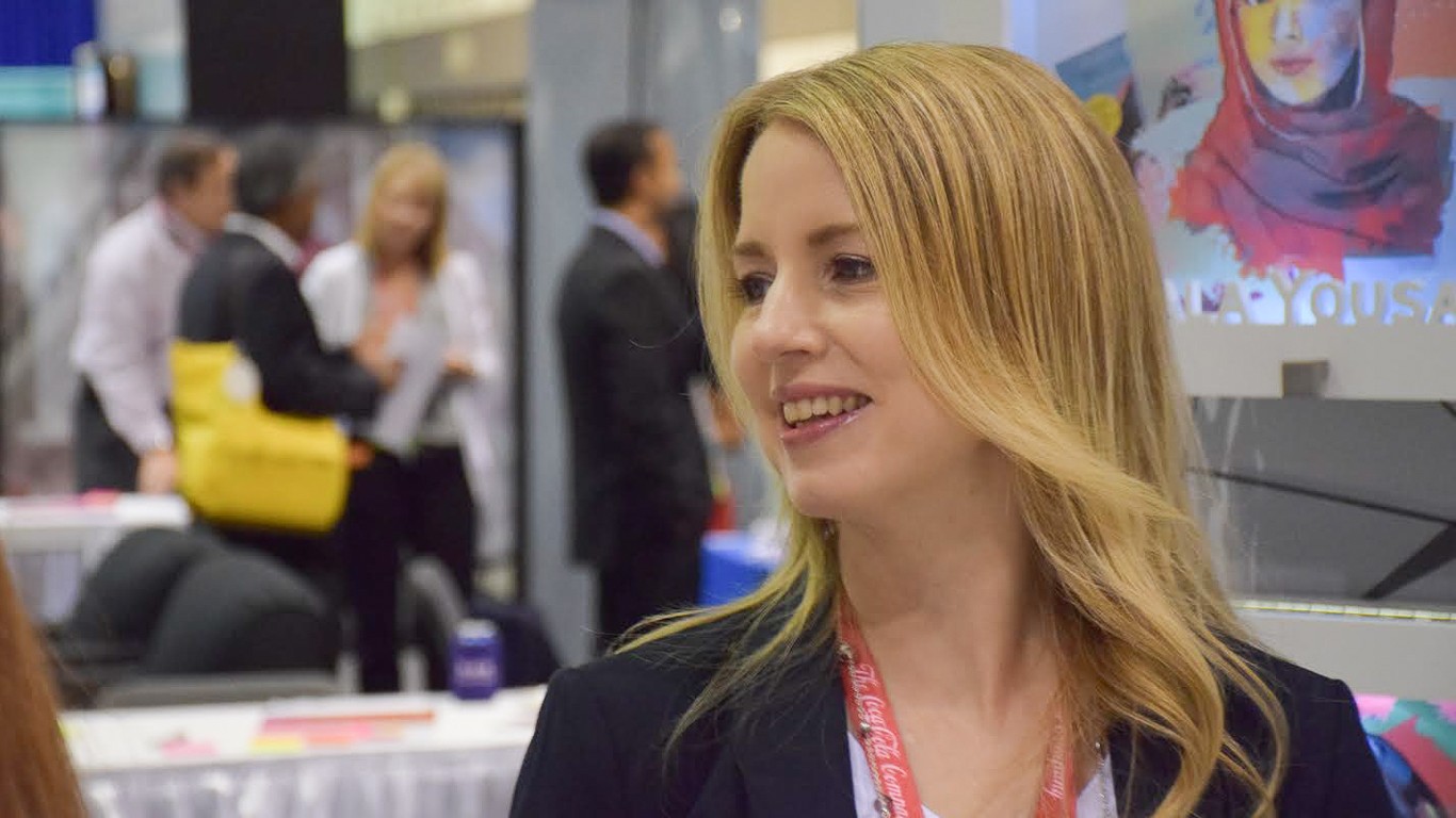 20 Inspiring Entrepreneurs You Need to Follow on Social Media ...