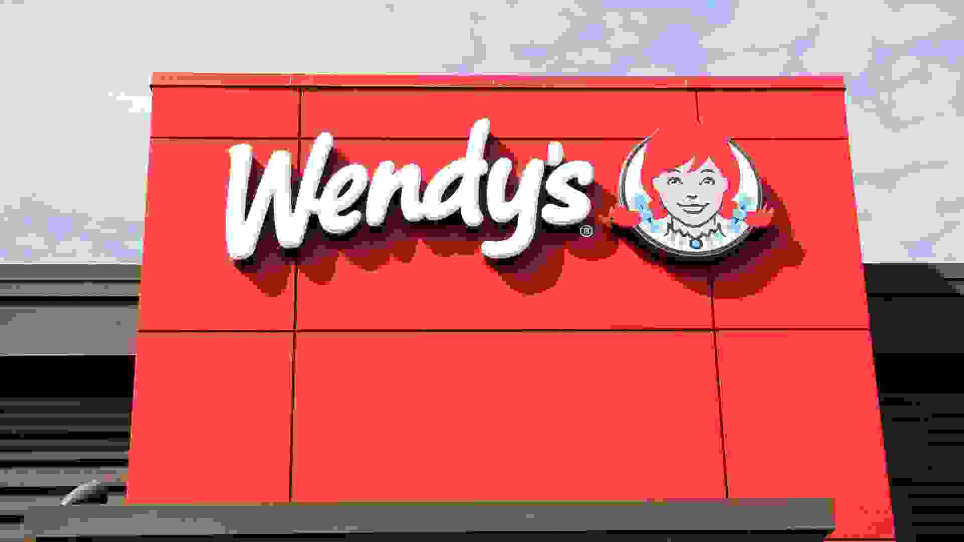 35 Best Restaurants Open Late | GOBankingRates