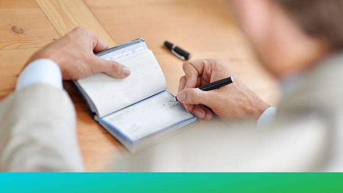 Cashier's Check vs. Certified Check: Which Is Better? | GOBankingRates