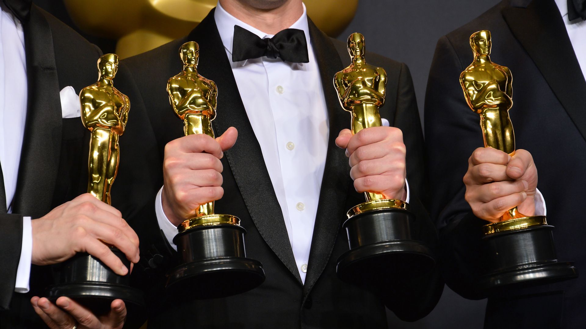 Here's What an Oscar and Other Award Statues Are Actually Worth ...