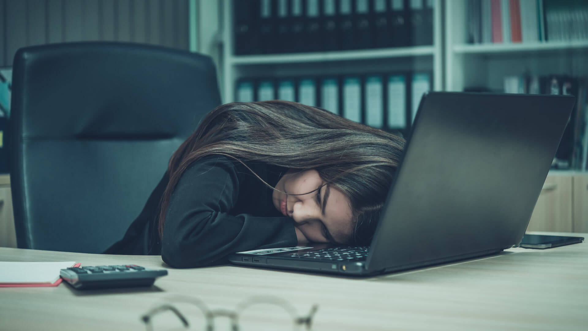 20 'Boring' Gigs That Pay $100K or More | GOBankingRates