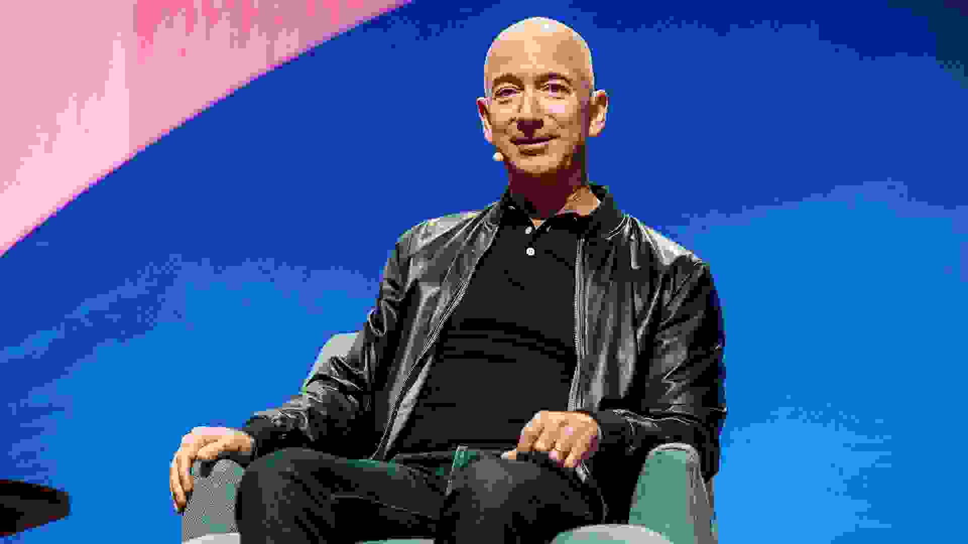 13 Successful Entrepreneurs Reveal Their First Jobs | GOBankingRates