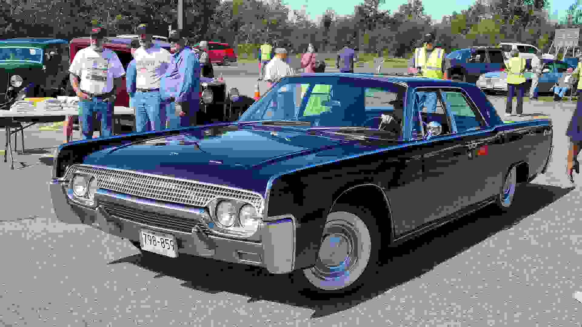 Popular American Cars the Year You Were Born | GOBankingRates