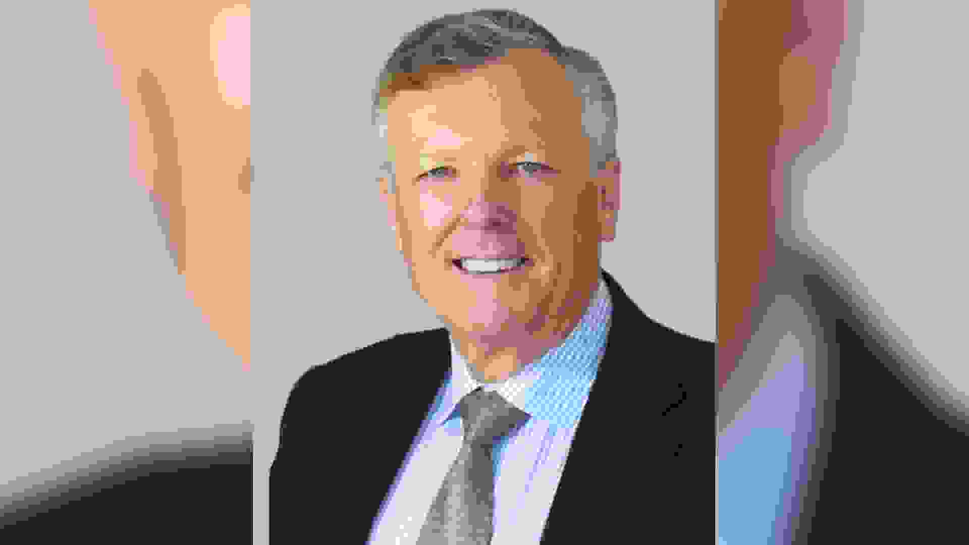 The Most Outrageous CEO Salaries and Perks | GOBankingRates